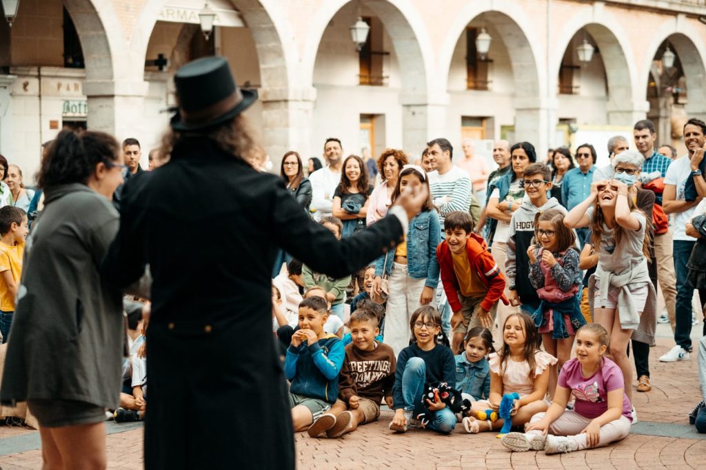 EL VENDEDOR DE HUMO – Mago Oscar