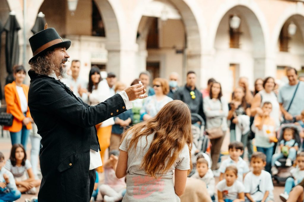 EL VENDEDOR DE HUMO – Mago Oscar